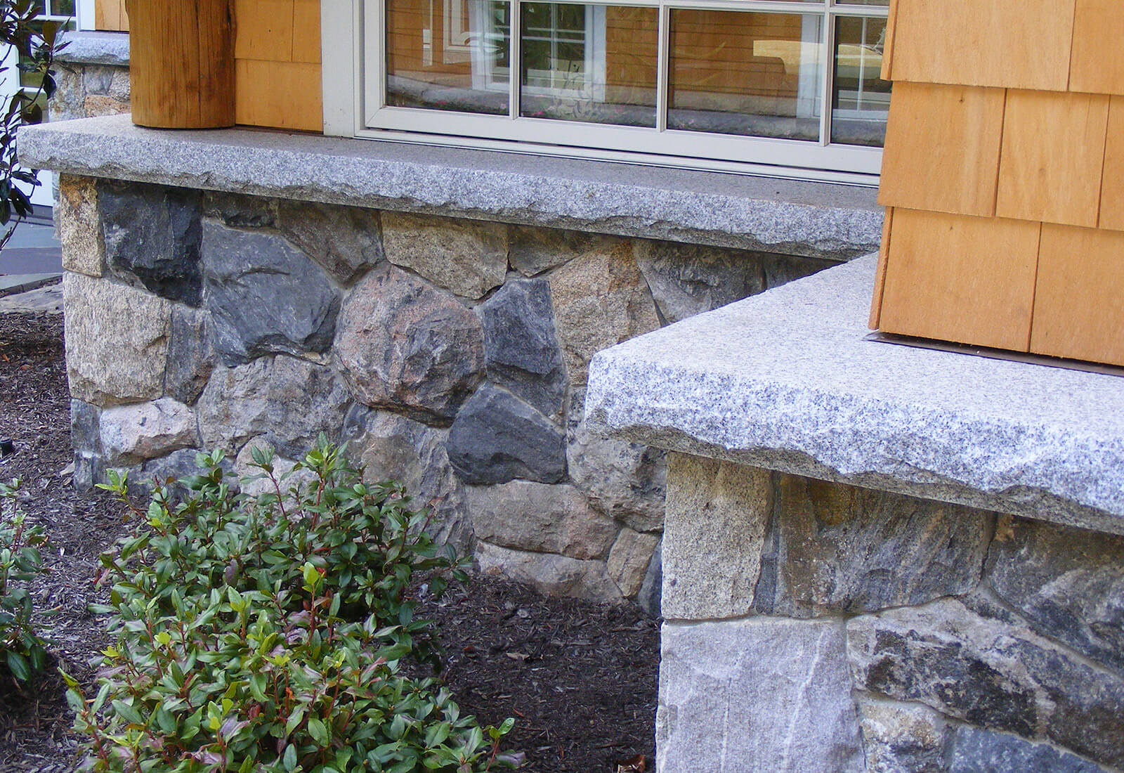 6 Ways To Upgrade Your Home’s Exterior with Stone Veneer and Granite ...